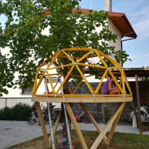 Anyone can build a dome with our geodesic dome kits! – Build with Hubs